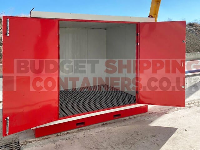 Flat Pack Insulated Chemical Storage Containers